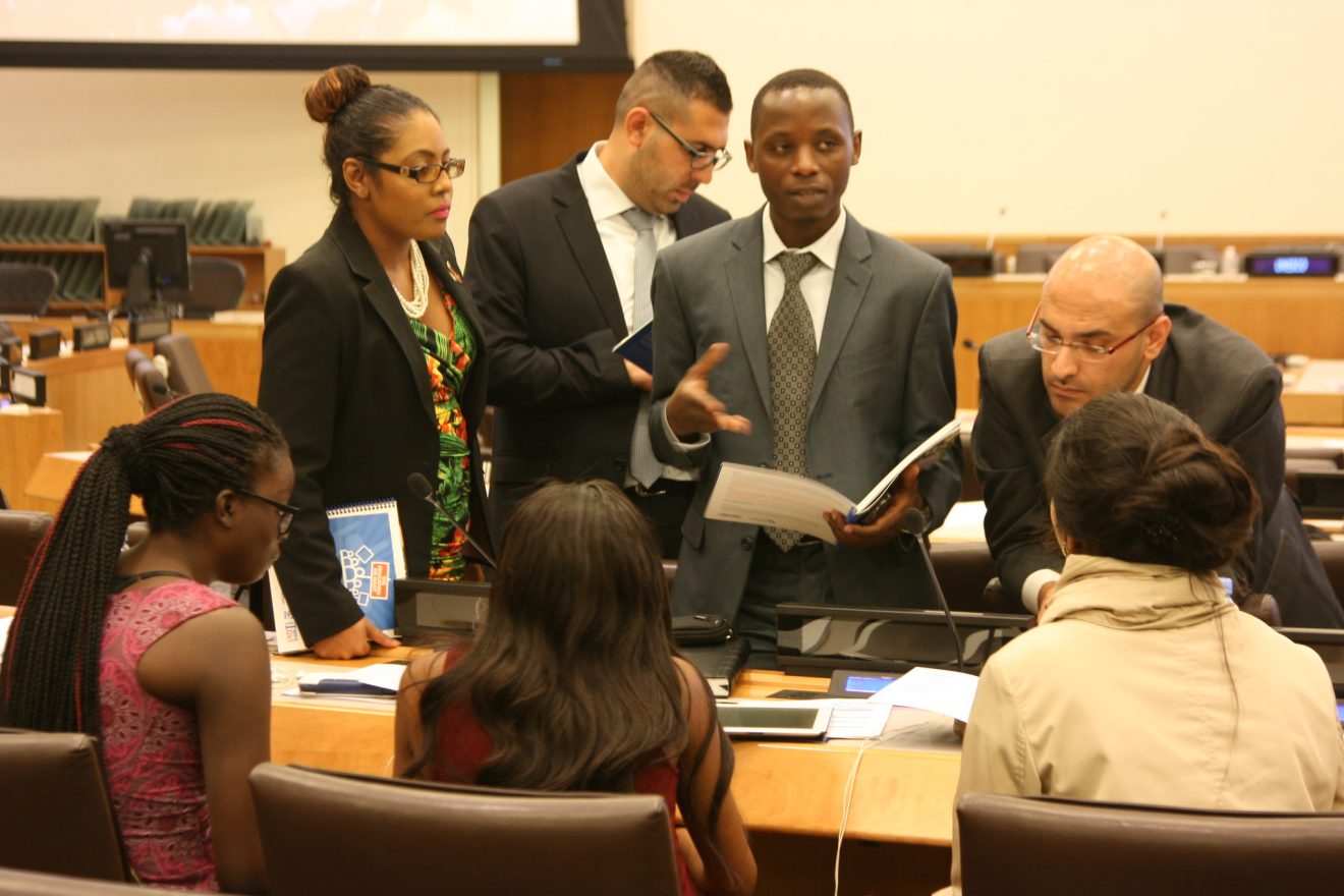 What is Small Group Communication? Characteristics and Functions of ...